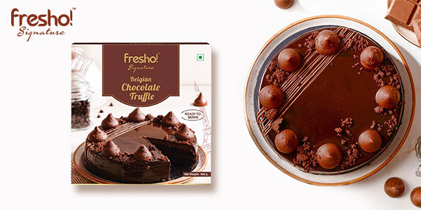 Buy Fresho Signature Belgium Chocolate Truffle Cake Online at Best ...