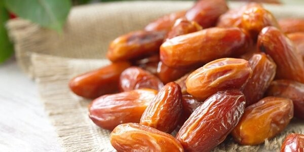 Buy JOMARA Premium Organic Segai Dates - Delicious Treat, Rich In Iron ...