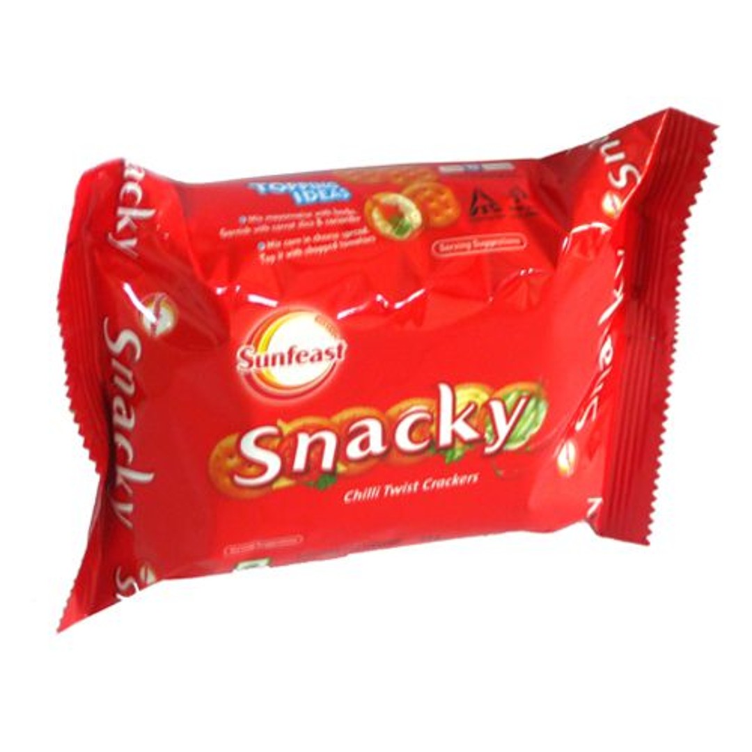 Buy Sunfeast Snacky Chilli Twist Crackers 64 Gm Pouch Online at the ...