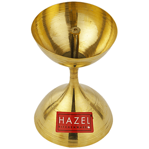 Buy HAZEL Nanda Deep Brass Diya Oil Lamp Puja S11 - Golden Online at ...