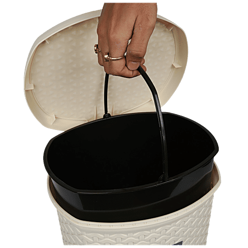 Buy Cello Classic Plastic Dustbin / Garbage Bin - Ivory Online at Best ...