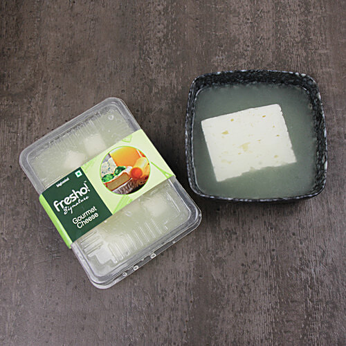 Buy Fresho Signature Cheese Feta Greek Block 100 Gm Online At Best ...