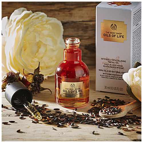 Buy The Body Shop Facial Oil Oils Of Life Intensely Revitalizing 30 Ml ...