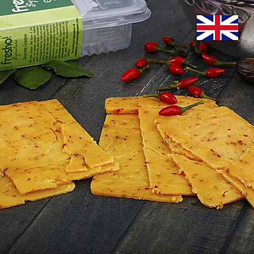 Buy fresho! Signature Cheddar Cheese - Slice, with Chillies Online at ...