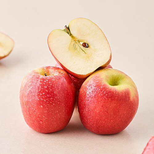 Buy fresho! Apple - Pink Lady Online at Best Price of Rs 268.6 - bigbasket