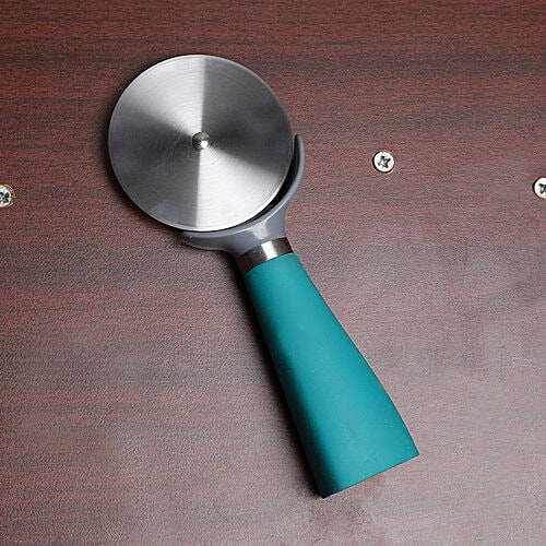 Buy H&B BB-117 Pizza Cutter - Blue, 21 cm x 8.5 cm Online at Best Price ...