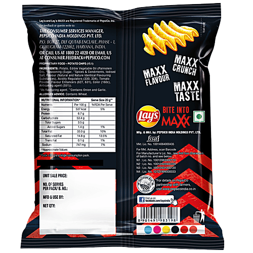 Buy Lays Maxx Potato Chips - Macho Chilli, Crunchy Online at Best Price ...