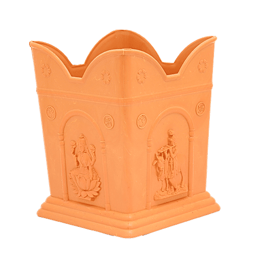 Buy Aaniya Garden Plastic Tulsi Pot - Medium Online at Best Price ...