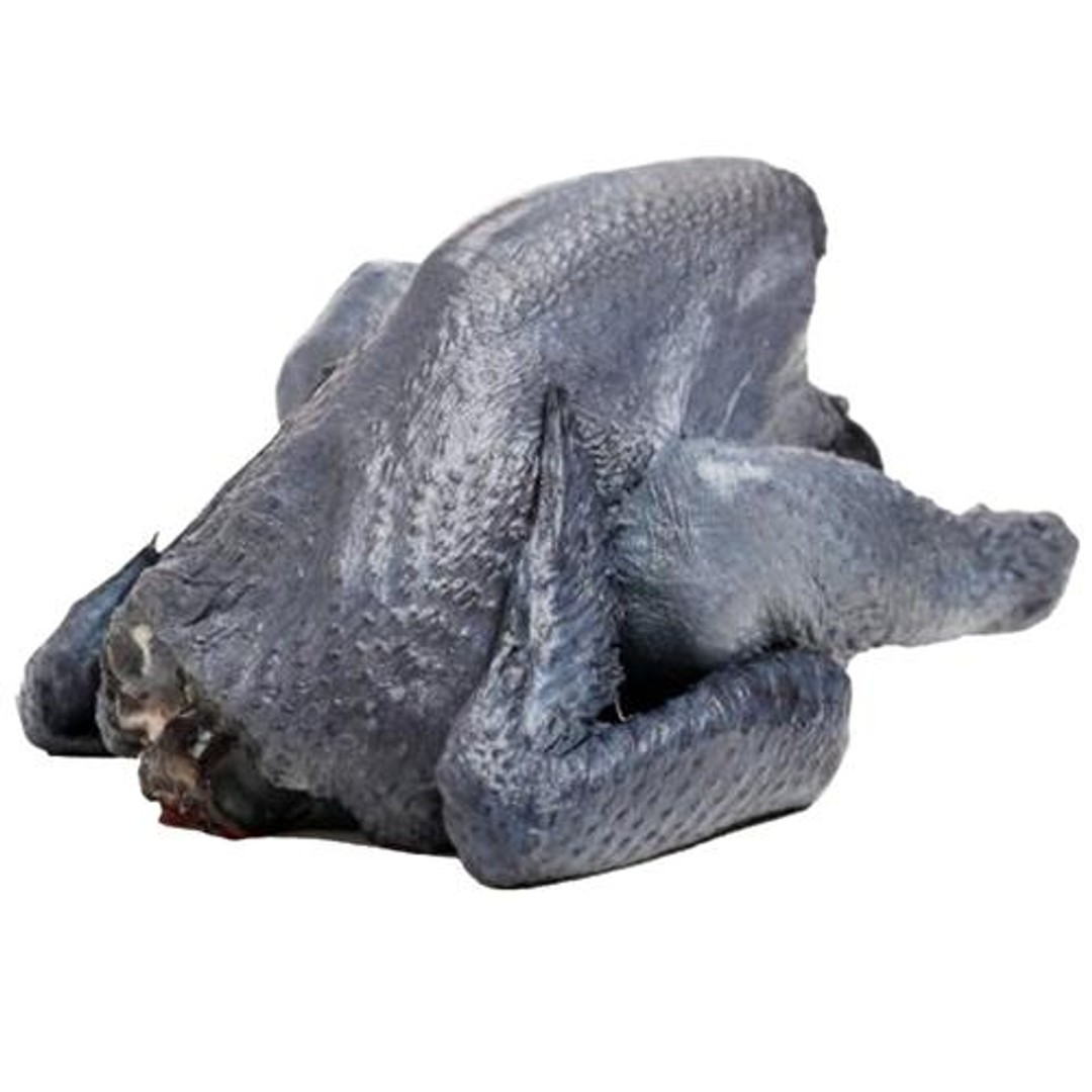 Buy Fresho Kadaknath Chicken With Skin, Curry Cut Online at Best Price ...