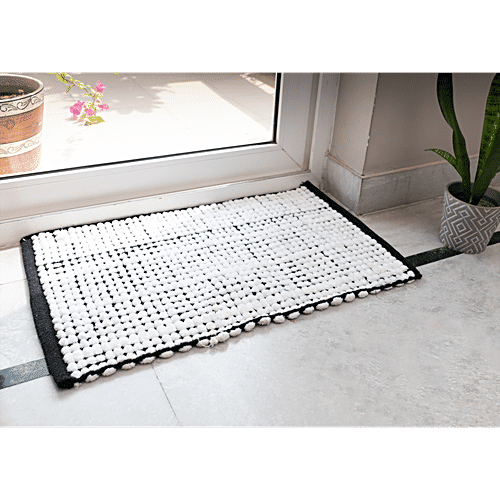 Buy Veriza Living Area Rug/Mat - Durable, Easy To Wash Online at Best ...