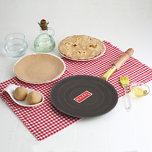 Buy HAZEL Iron/Lokhand/Loha Tawa With Wooden Handle - Concave Pan, For ...
