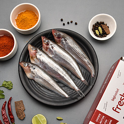 Buy Fresho Kolkata/Bengali Pabda Fish - Whole, Uncleaned Online at Best ...