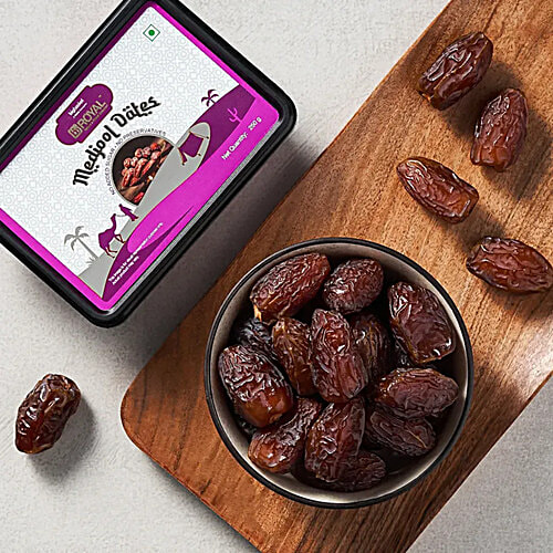 Buy bb Royal Dates - Medjool 250 g Online at Best Price of Rs 599 ...