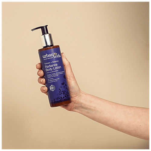 Buy Urban Veda Radiance Ayurvedic Body Lotion - Turmeric + Botanics ...