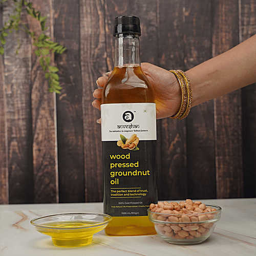 Buy Anveshan Wood Cold Pressed Groundnut/Peanut Cooking Oil Online at ...