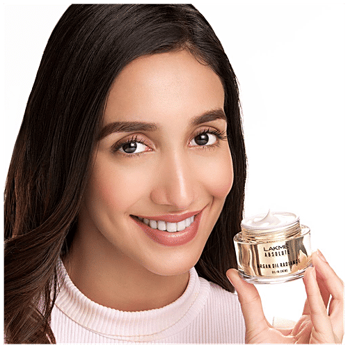 Buy Lakme Absolute Argan Oil Radiance - Oil-In-Creme, Non-Greasy Online ...