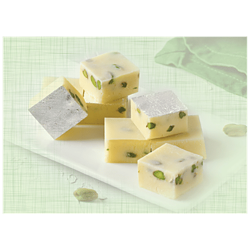 Buy Bikanervala Khoya Pista Burfi - Traditional Indian Sweets, Freshly ...