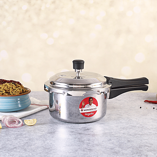 Buy Wonderchef Nigella Tri-Ply Outer Lid Pressure Cooker Online at Best ...