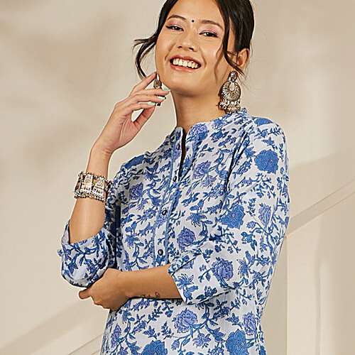 Buy Daali Blue Cambric Mandarin Collar 3/4 Sleeves Basics Kurta With ...