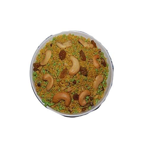 Buy Praful Mithai Namkeen Dal Muth 1 Kg Online at the Best Price of Rs ...
