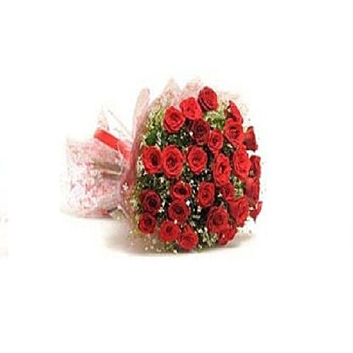 Buy Guldasta Point Flower Bouquet - Pure Love Roses Online at Best ...