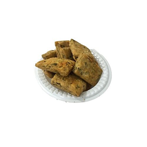 Buy Kaka Halwai Snacks - Methi Mathri Online at Best Price of Rs null ...