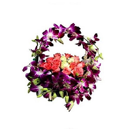 Buy Phool Baano Flower Bouquet - Scents Of The Rainforest Online at ...