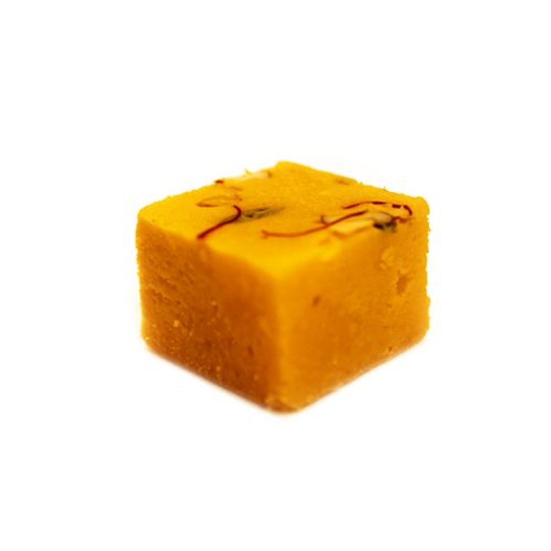 Buy Mayur Dairy Sweets Rasbari Barfi 1 Kg Online at the Best Price of ...