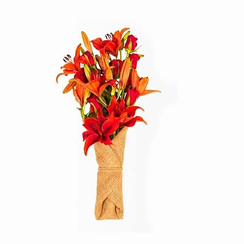 Buy Floraa Flower Bouquet - The Marilyn 1 pc Online at Best Price. of ...