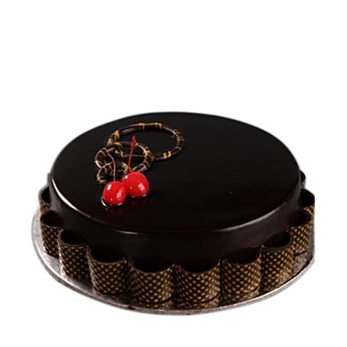 Buy Sip n Spice Cafe & Pastries Fresh Cakes - Choco Fantasy 1 kg Online ...