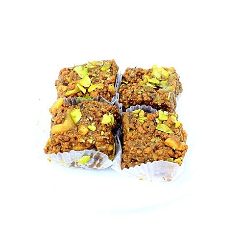Buy Punjabi Chandu Halwai Colaba Sweets Anjeer Malai Barfi 250Gm Online ...