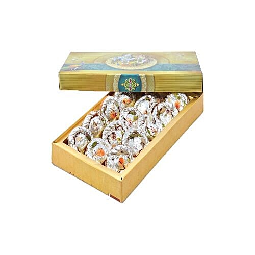 Buy Gwalia Sweets Sweets - Chandrakala Online at Best Price of Rs null ...