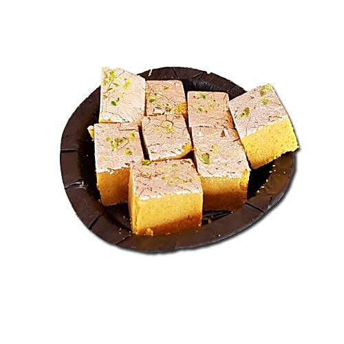 Buy Aggarwal Sweets-Naraina Vihar Sweets - Besan Burfi Online at Best ...