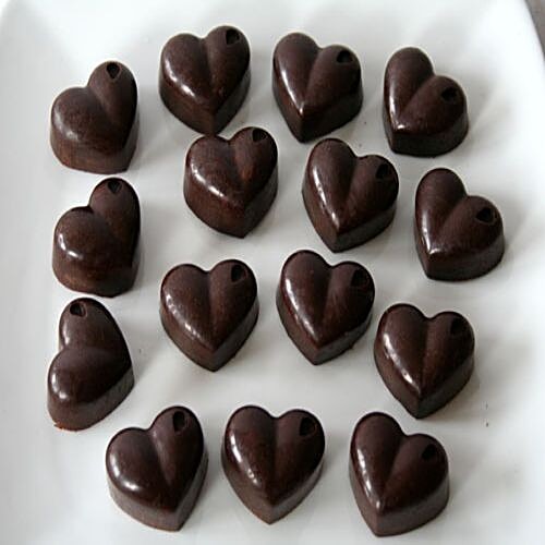Buy Chocoline foods pvt ltd Chocolate - Plain Heart Online at Best ...