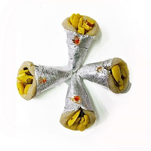 Buy Bhikharam chandmal Sweets - Kaju Pan 500 gm Online at Best Price ...