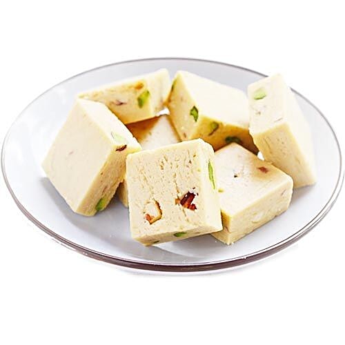 Buy Karachi Bakery Sweets Sweets - Besan Gajak Online at Best Price of ...