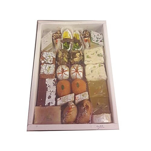 Buy Agra Sweets Banjara Assorted Sweets - Special Mix Online at Best ...