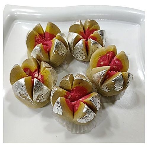 Buy Suleman Mithaiwala Sweets - Kaju Anarkali, White Online at Best ...