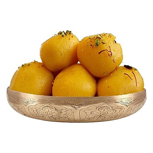 Buy Ak Daily Bazaar Sweets Sweets - Rajbhog, Small Size Online at Best ...