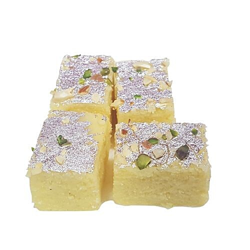 Buy Kesar Sweets Sweets - White Kalakand 500 gm Online at Best Price ...