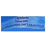 Buy Amul Moti Moti Homogenised Toned Milk 450 Ml Online at the Best ...