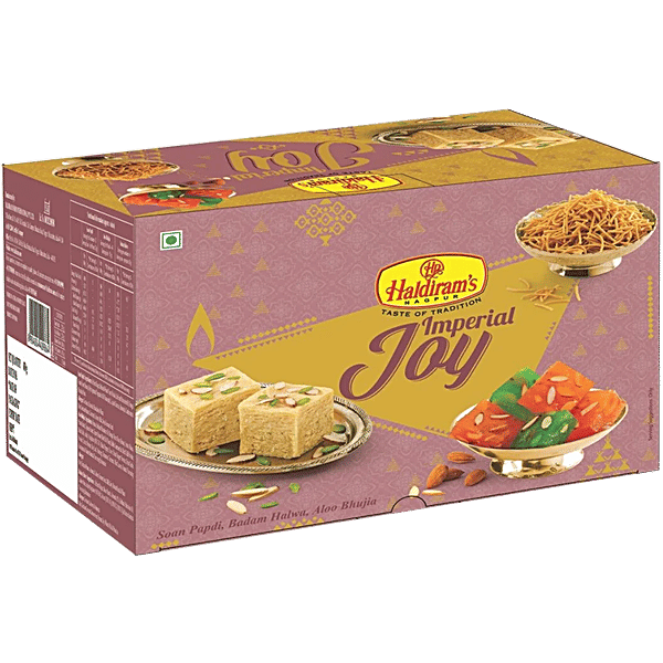 Buy Haldirams Gift Box Supreme Treat 700 Gm Box Online at the Best ...