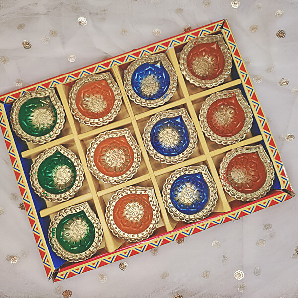 Buy House of Festivals Shree Embedded Clay/ Mitti Diya - Round ...