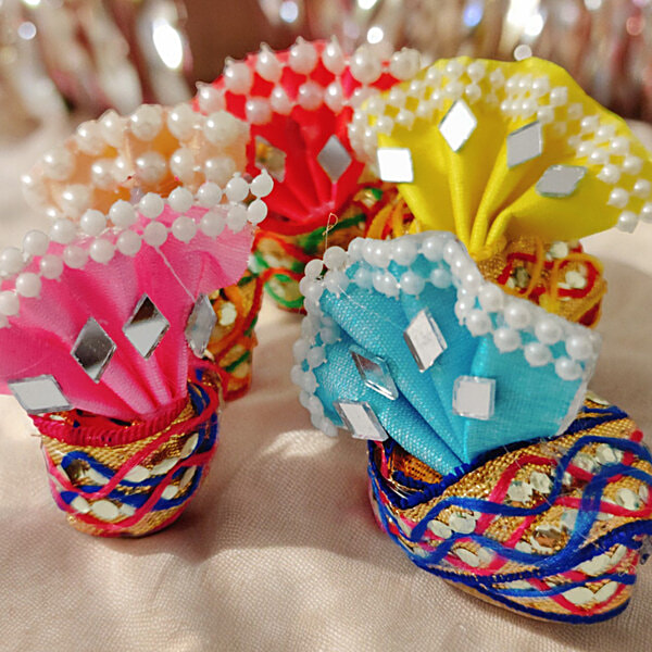 Buy House of Festivals Ladoo Gopal Glass Pagdi - Size 2, Assorted ...