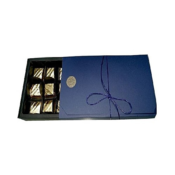 Buy Choco Affairzz Assorted Chocolates String Tied Navy Blue Paper Box ...