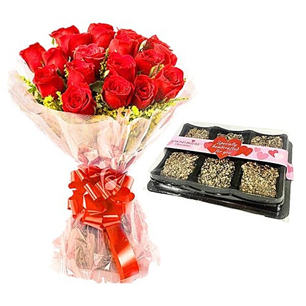 Buy Rose Day Week Special Combo 20 Charming Roses Premium Assorted ...