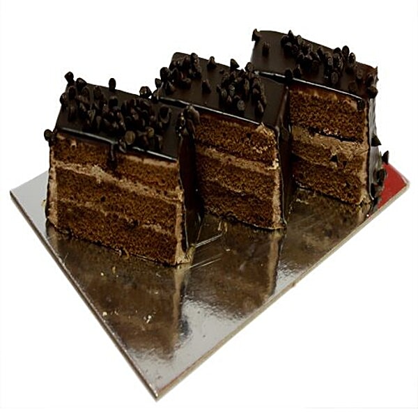 Buy Jain Bakery Pastry - Choco Chip Online at Best Price of Rs null ...