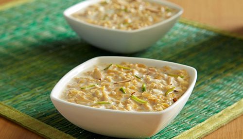 Cornflakes Kewra Badam Kheer Recipe: How to Make Cornflakes Kewra Badam ...