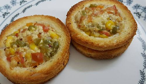 Cheesy Veg Discs Recipe: How to Make Cheesy Veg Discs Recipe ...