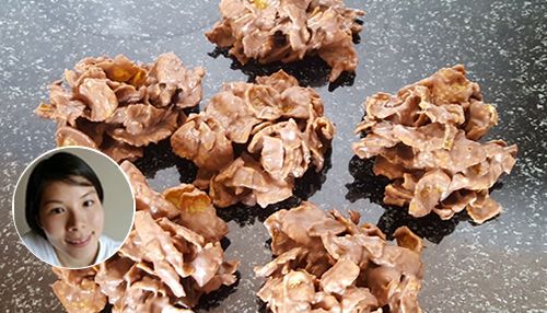 Chocolate Cluster Recipe: How to Make Chocolate Cluster Recipe ...
